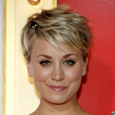 21 Razor Cut Hairstyles With Texture And Attitude - Women's Hair Types